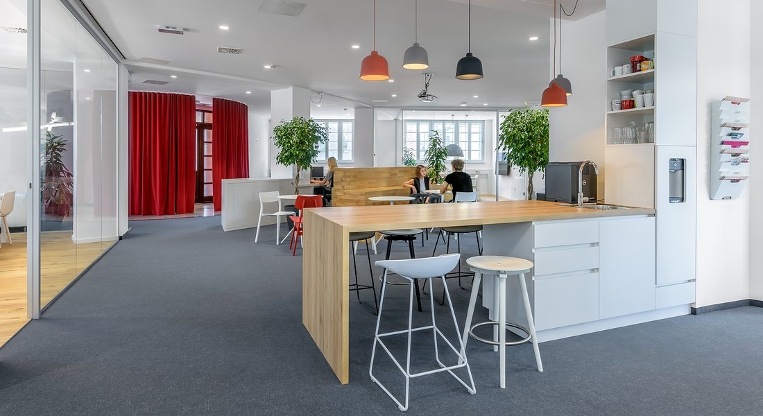 Grey Offices - Ljubljana | Office Snapshots