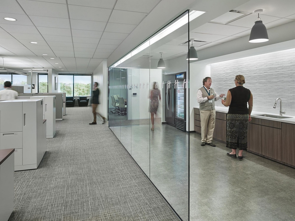 Horizon Pharma Offices - Lake Forest | Office Snapshots