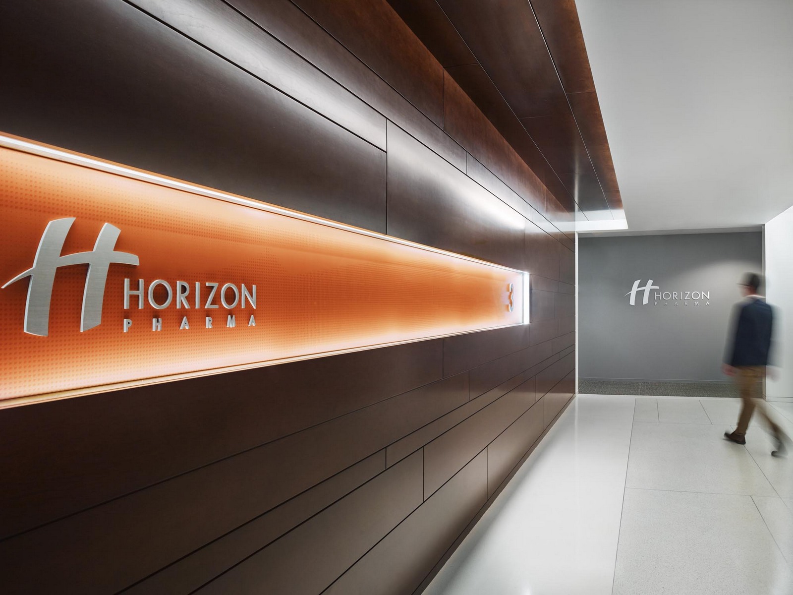 Horizon Pharma Offices - Lake Forest | Office Snapshots