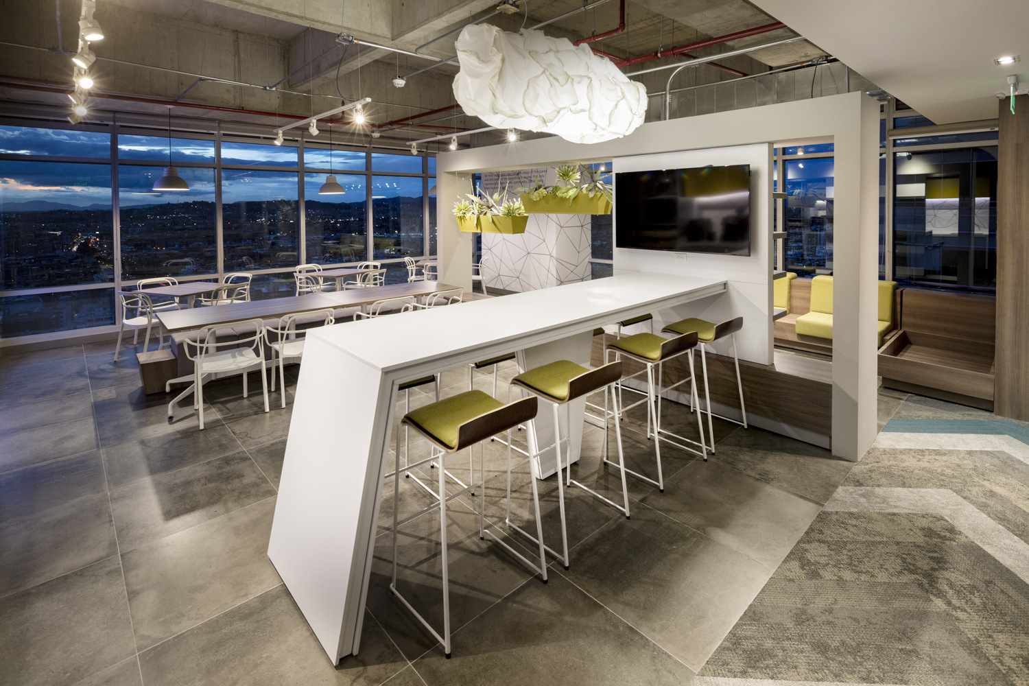 Red Hat Offices - Bogotá | Office Snapshots