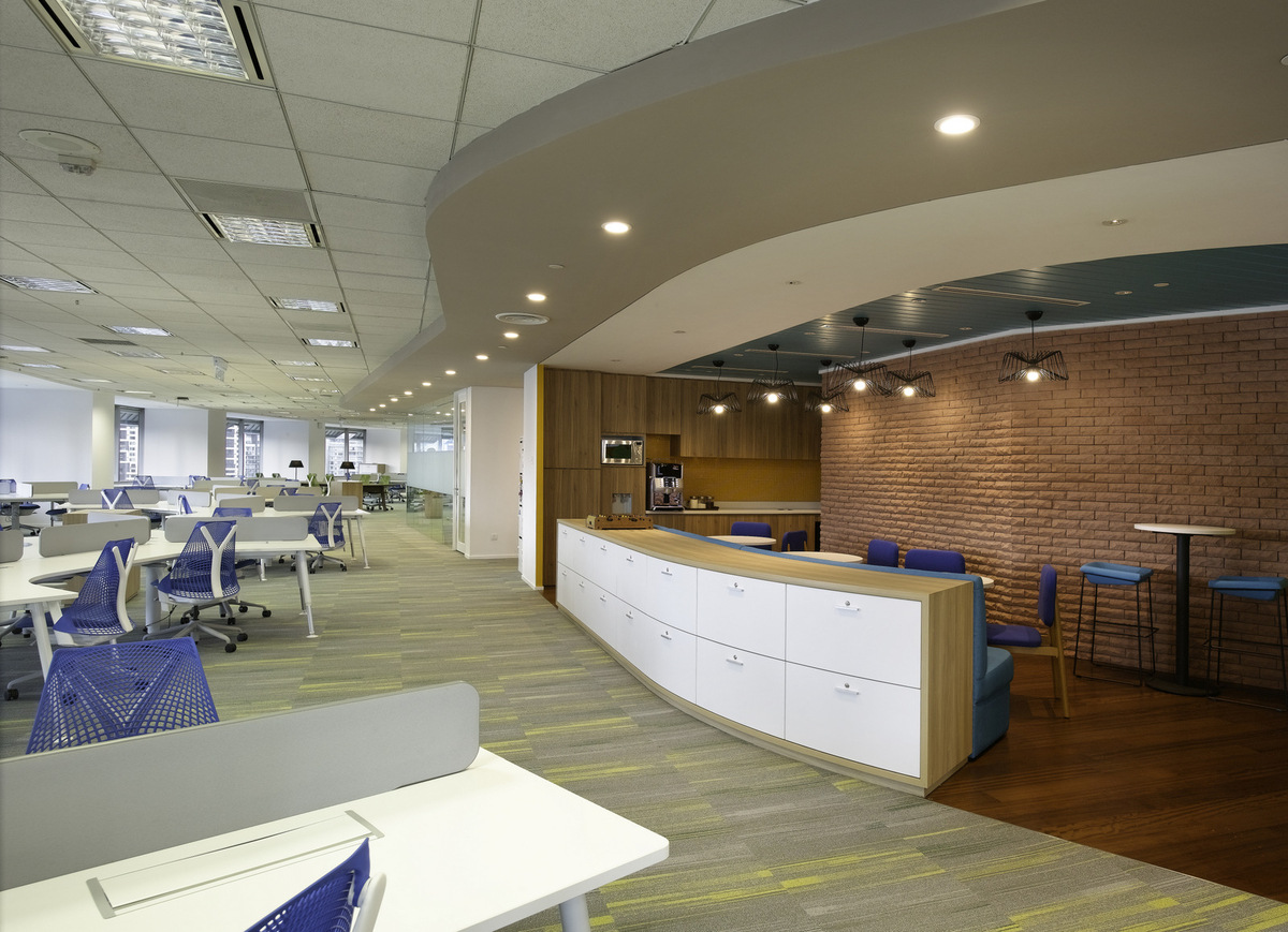 Maxis Berhad Offices - Kuala Lumpur | Office Snapshots