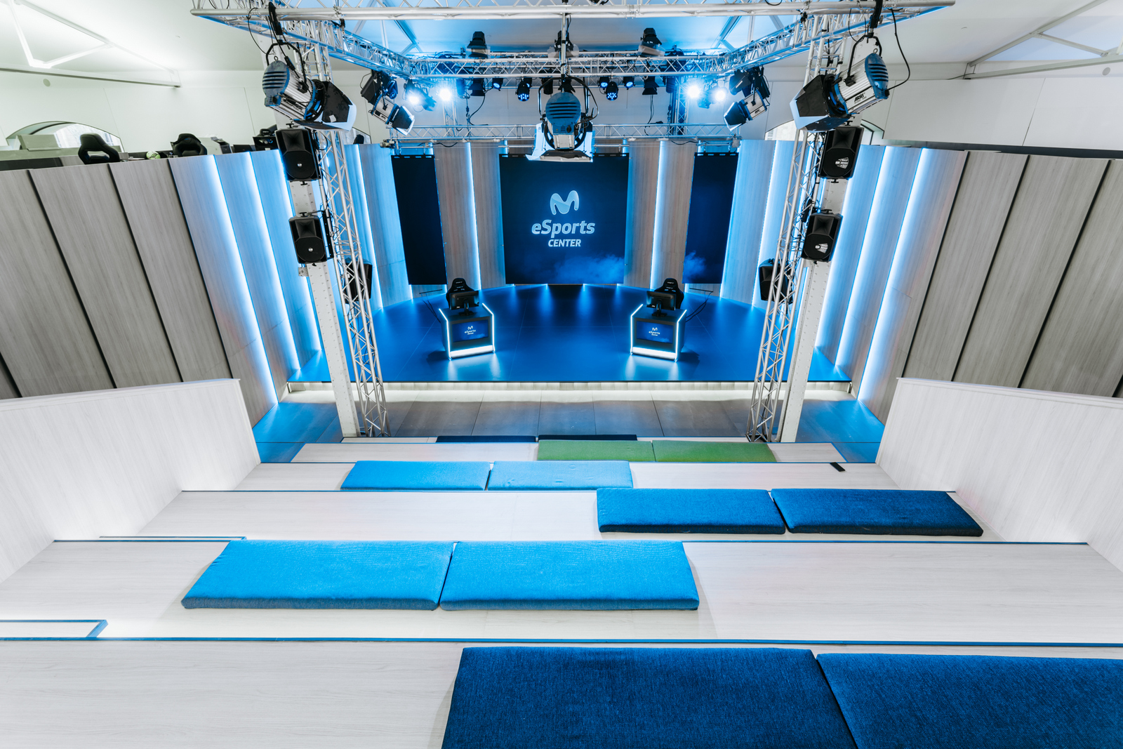 Movistar Riders eSports Training Center - Madrid | Office Snapshots