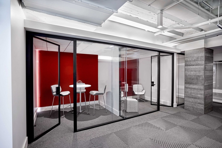 Muraflex Showroom - Chicago | Office Snapshots