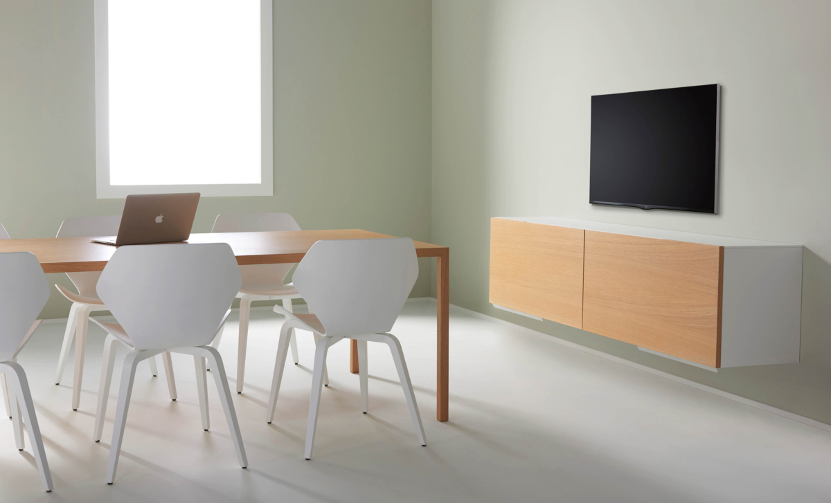 Davis Furniture Hue | Office Snapshots