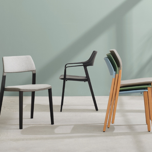 Davis Furniture Reed | Office Snapshots