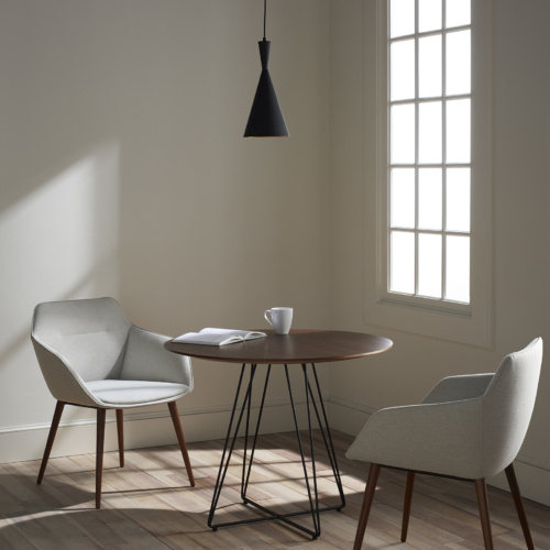 Davis Furniture Sachet | Office Snapshots