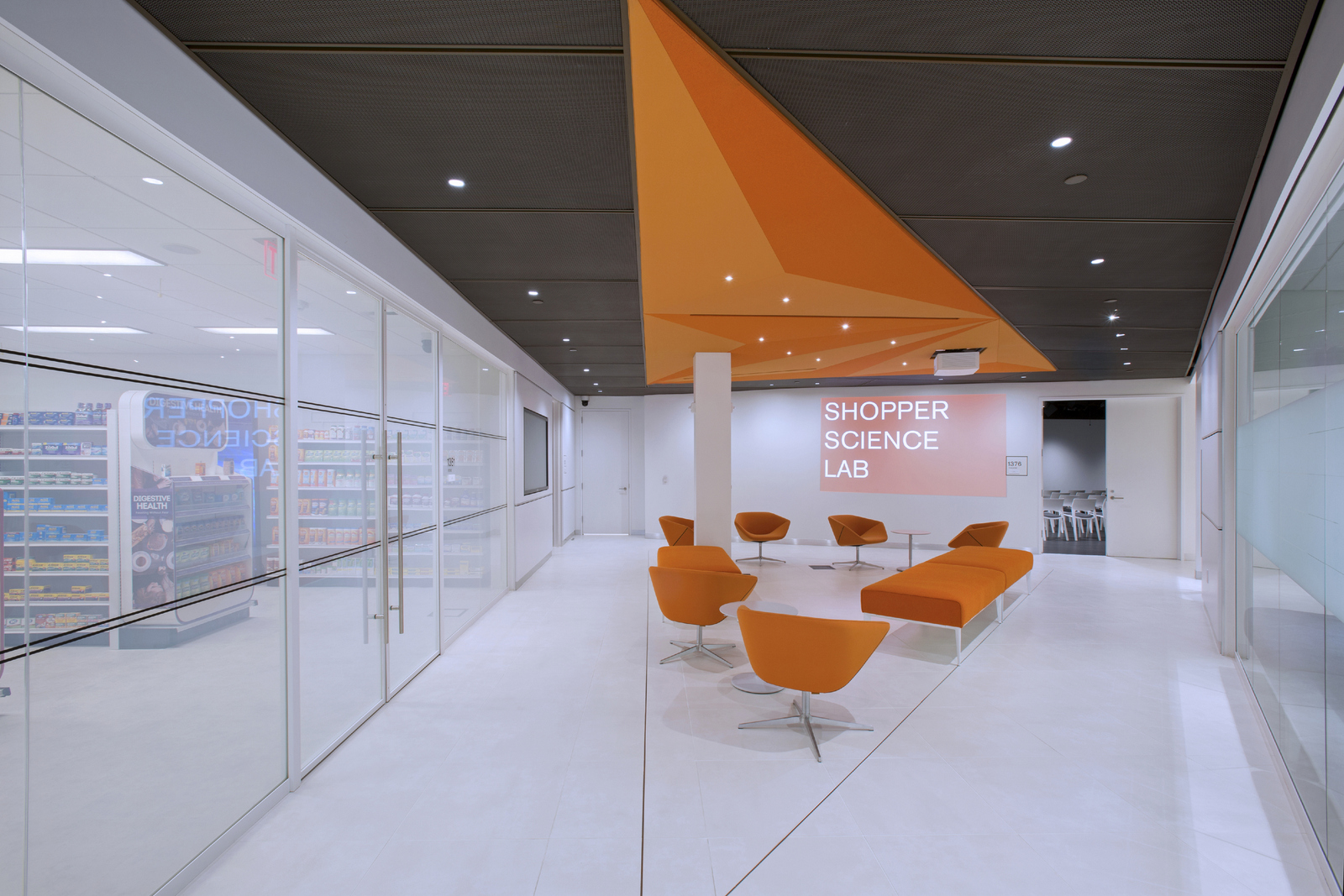 GSK Shopper Science Lab Offices - Warren | Office Snapshots