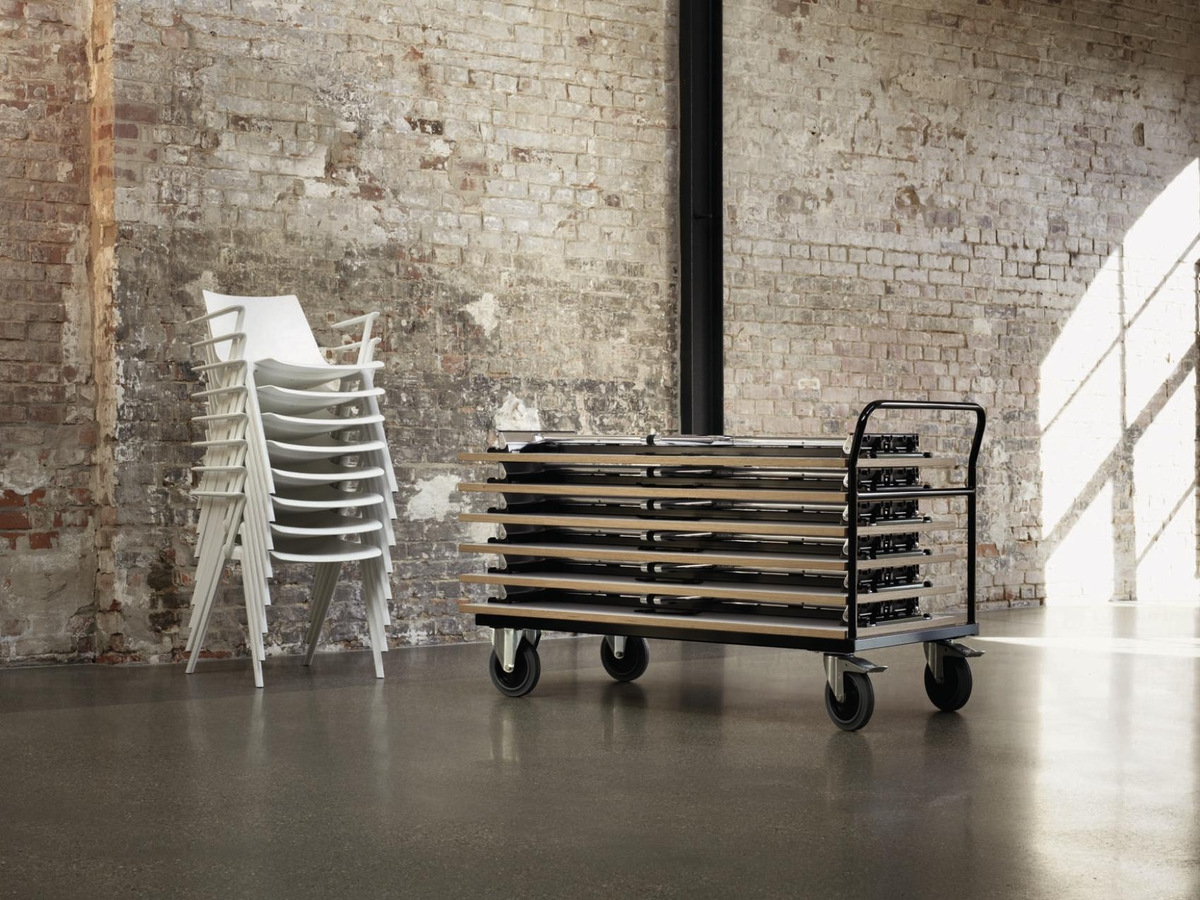 Wilkhahn mAx Folding Table | Office Snapshots