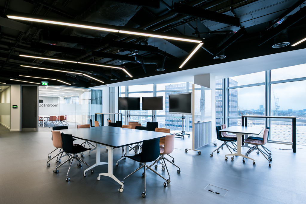 Hitachi Offices - London | Office Snapshots