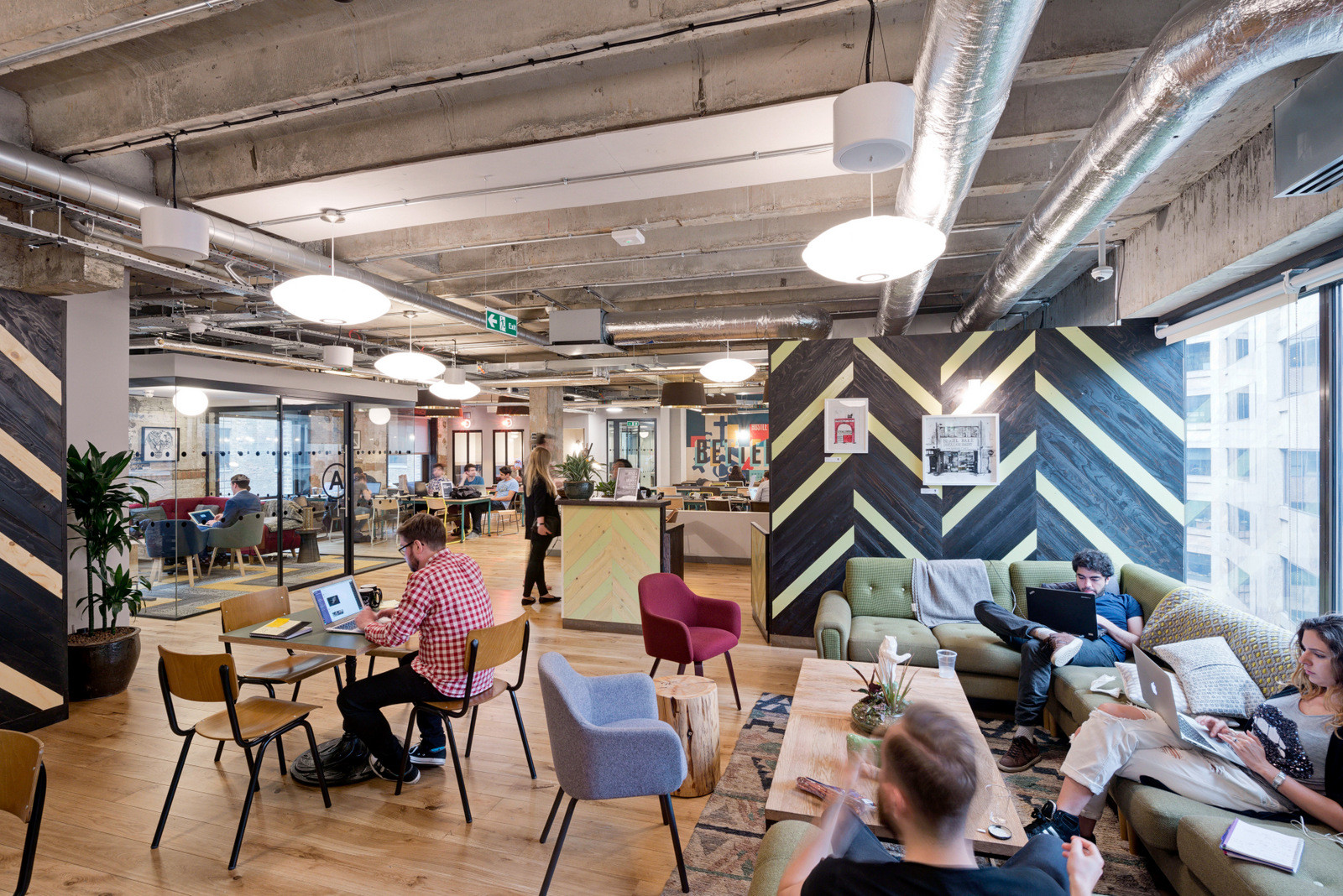 WeWork Devonshire Square Coworking Offices - London | Office Snapshots