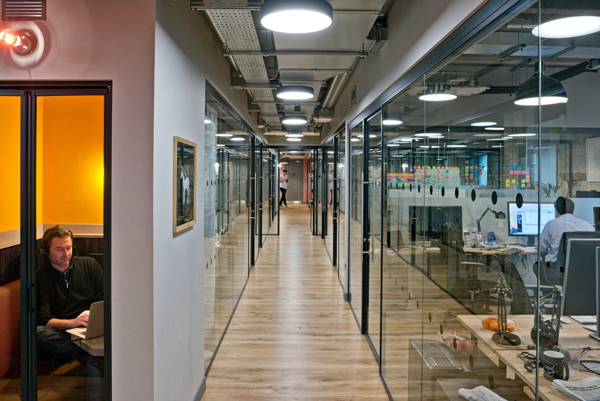 WeWork Devonshire Square Coworking Offices - London | Office Snapshots