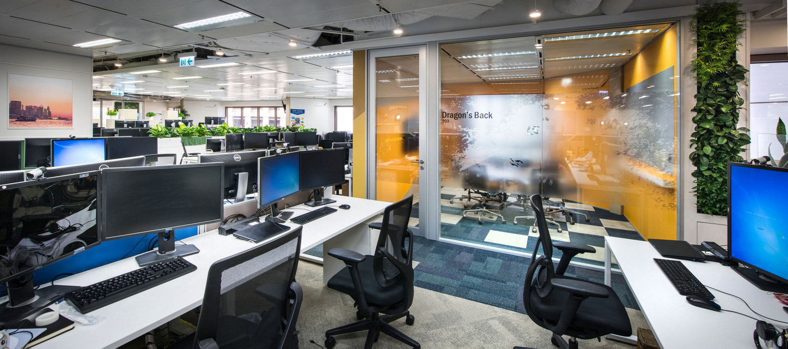 Dealogic Offices - Hong Kong | Office Snapshots