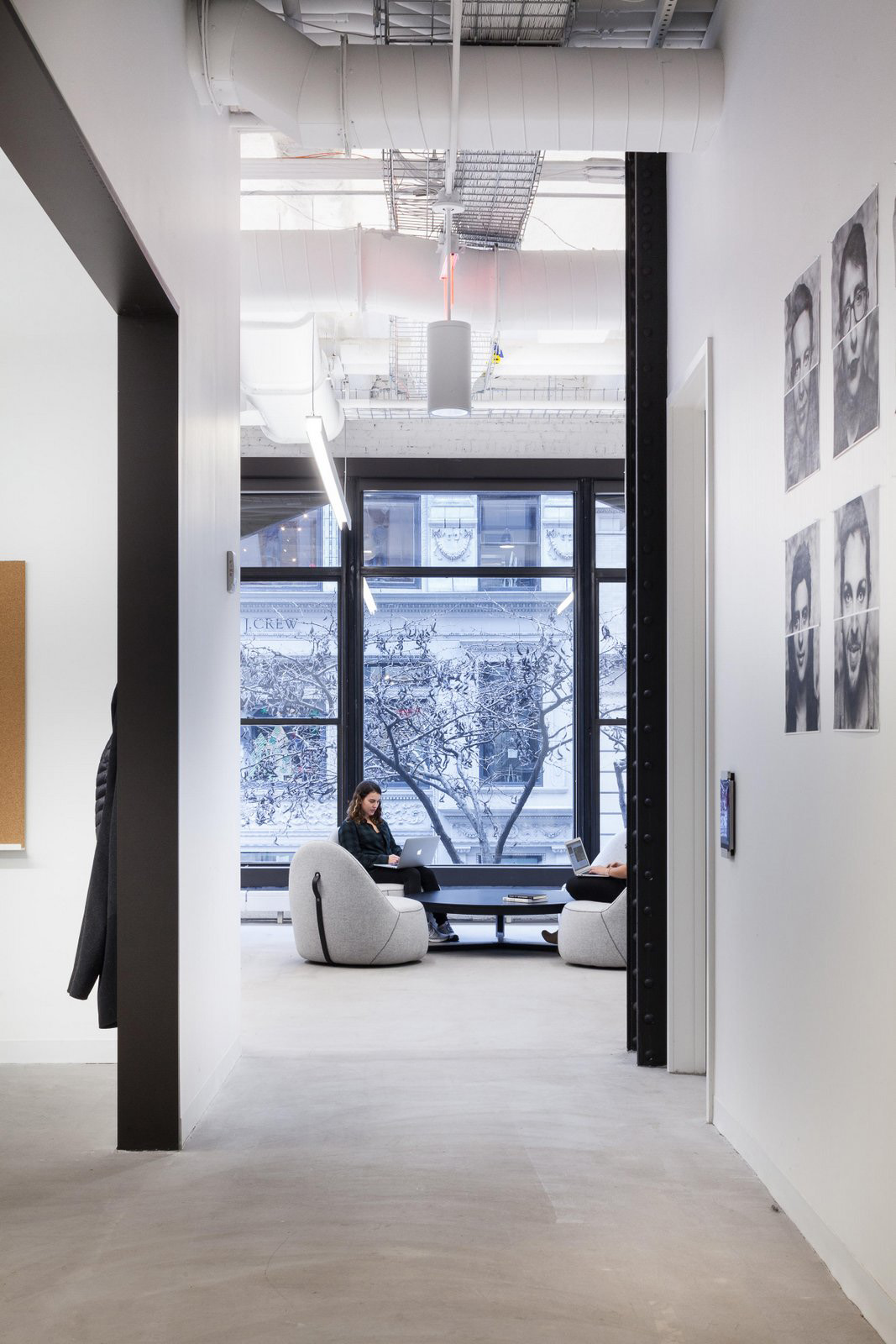 Digital Media Company Headquarters - New York City | Office Snapshots