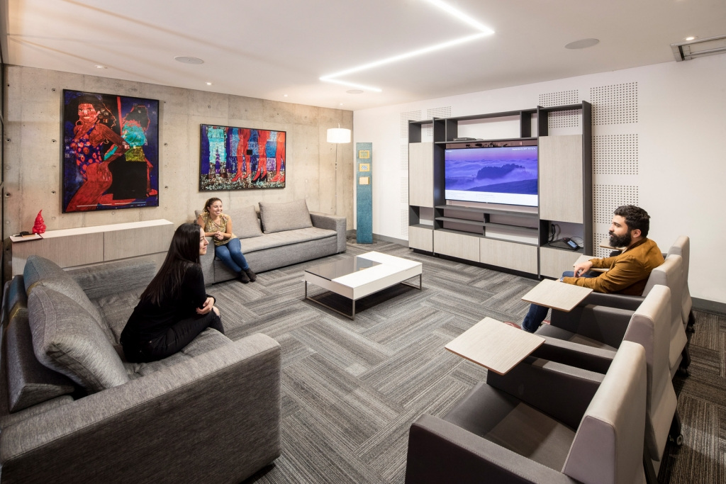 Grey and Geometry Global Offices - Bogotá | Office Snapshots