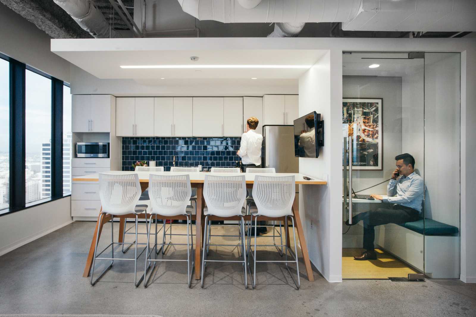 HR&A Advisors Offices - Los Angeles | Office Snapshots