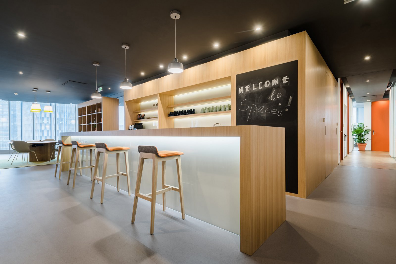 SPACES Coworking Offices - Shanghai Tower | Office Snapshots