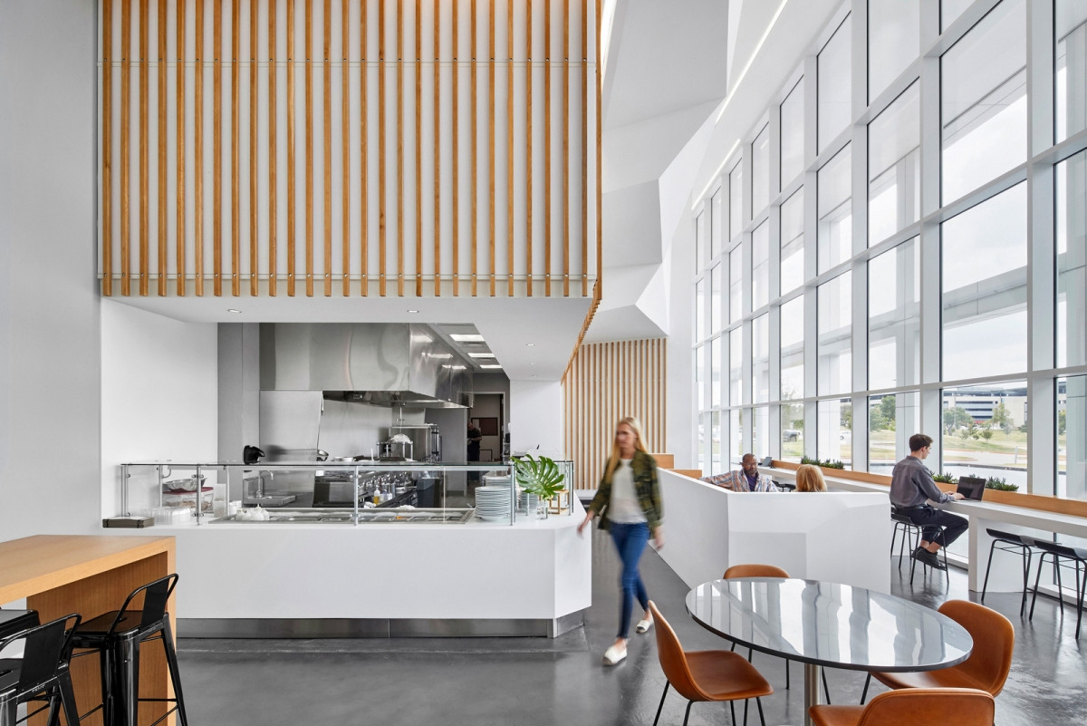 One Legacy West's Communal Space and Lobby - Dallas | Office Snapshots