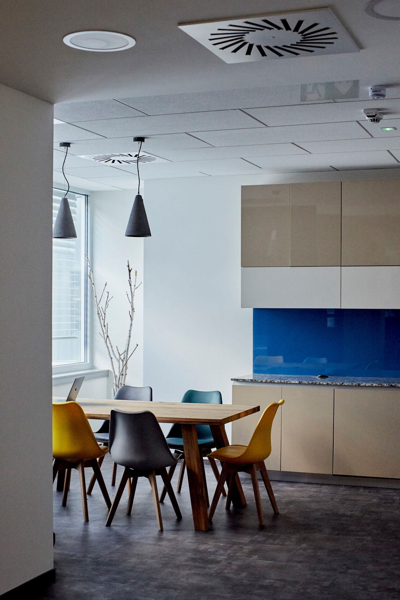 Skanska Offices - Budapest | Office Snapshots