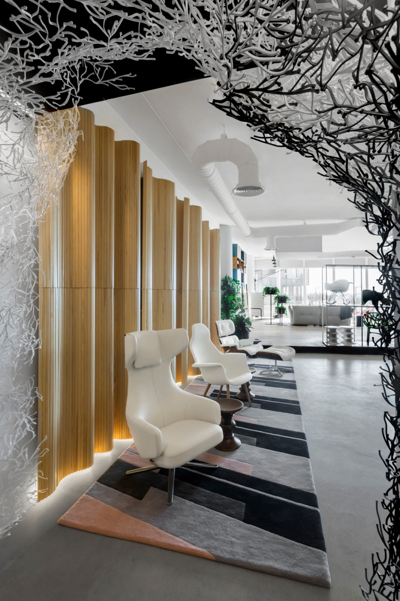 Vitra - Swisscotec Showroom and Offices - Dubai | Office Snapshots