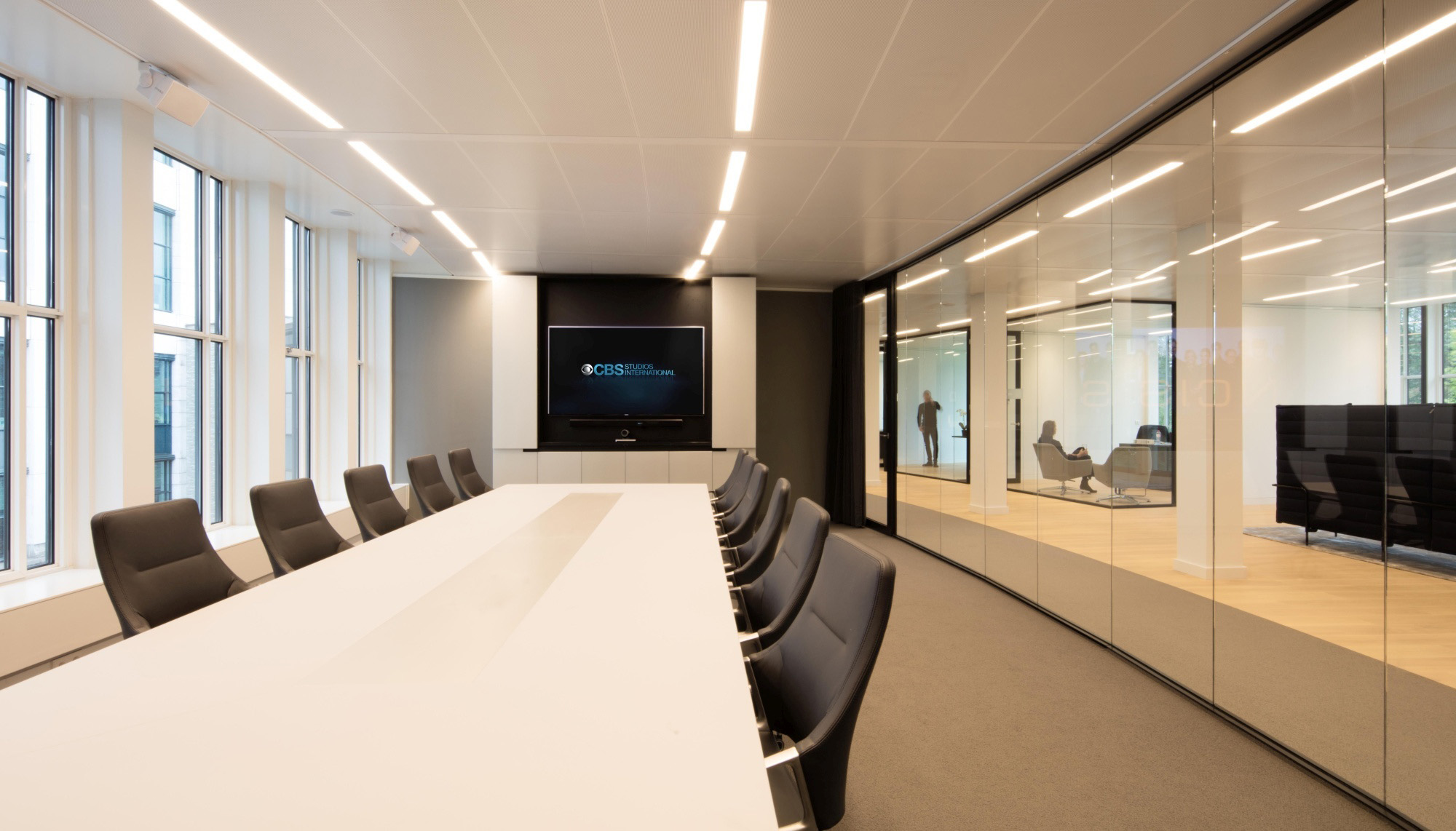 CBS Studios International Offices - Amsterdam | Office Snapshots