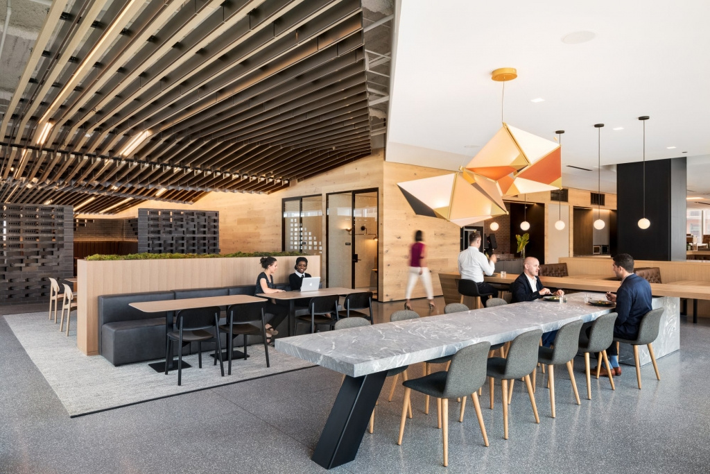 Hyatt Headquarters - Chicago | Office Snapshots