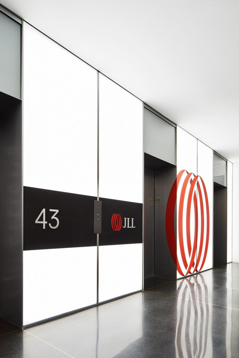 JLL Offices - Chicago | Office Snapshots