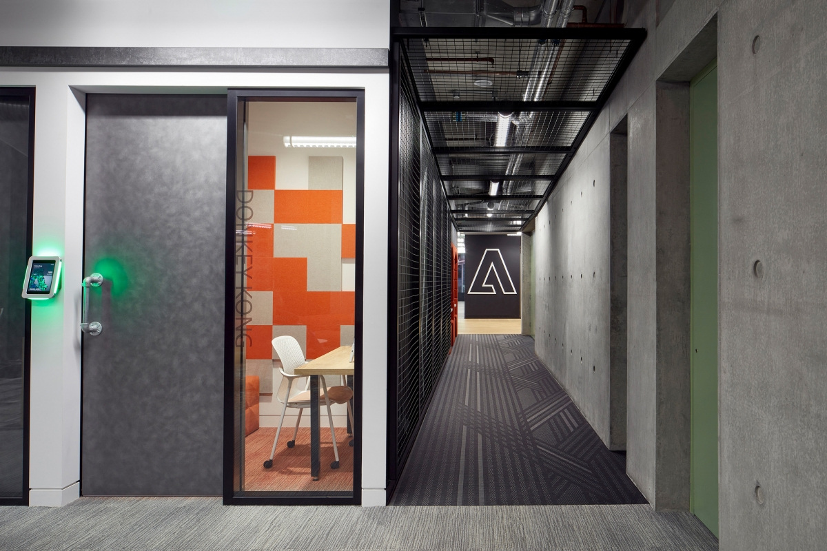 Adobe Offices - London | Office Snapshots