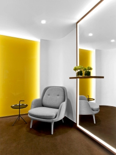 Capital 8 Offices - Paris | Office Snapshots