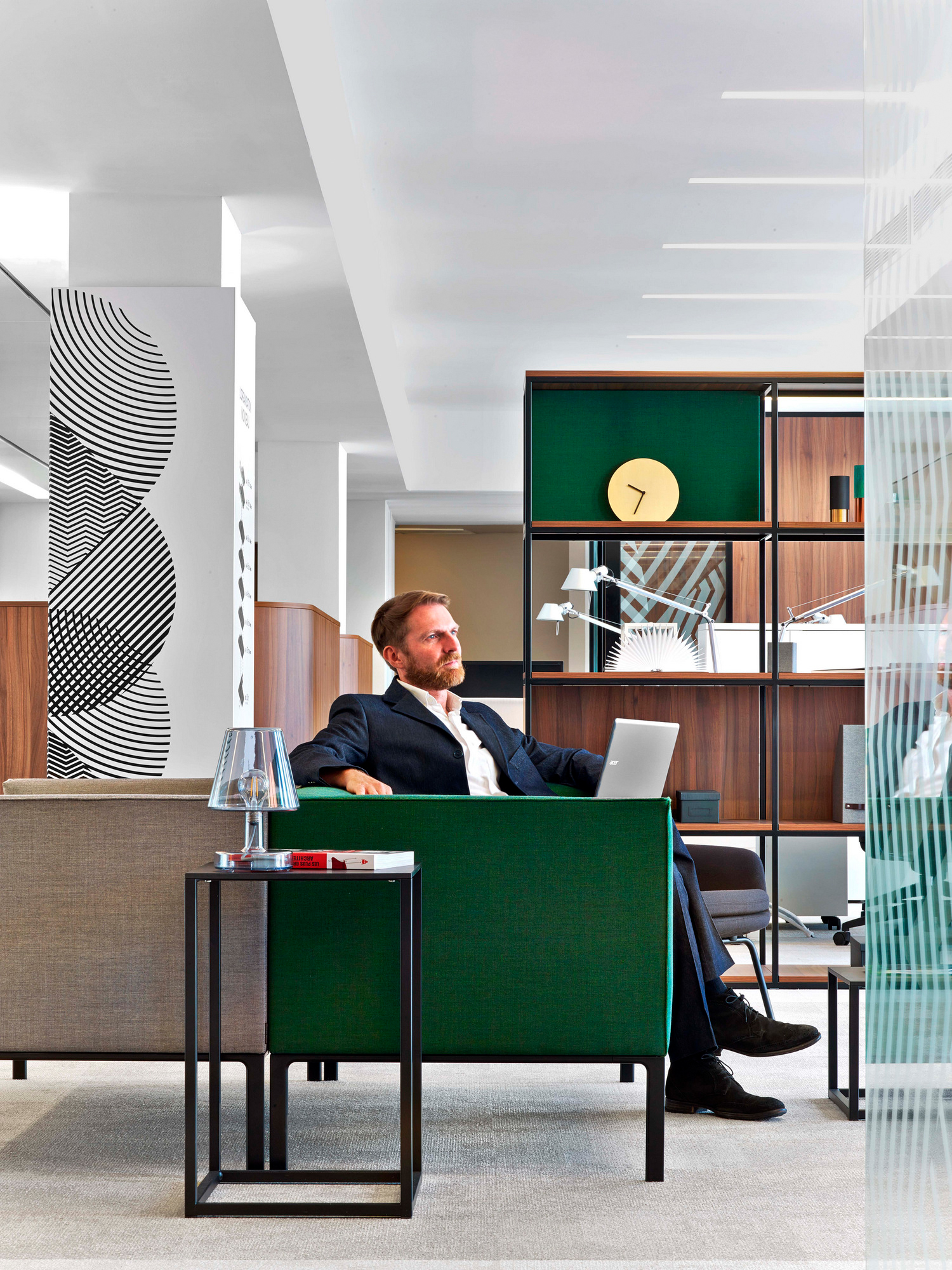 Capital 8 Offices - Paris | Office Snapshots