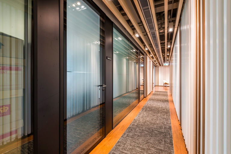 Clifford Chance Offices - Hong Kong | Office Snapshots