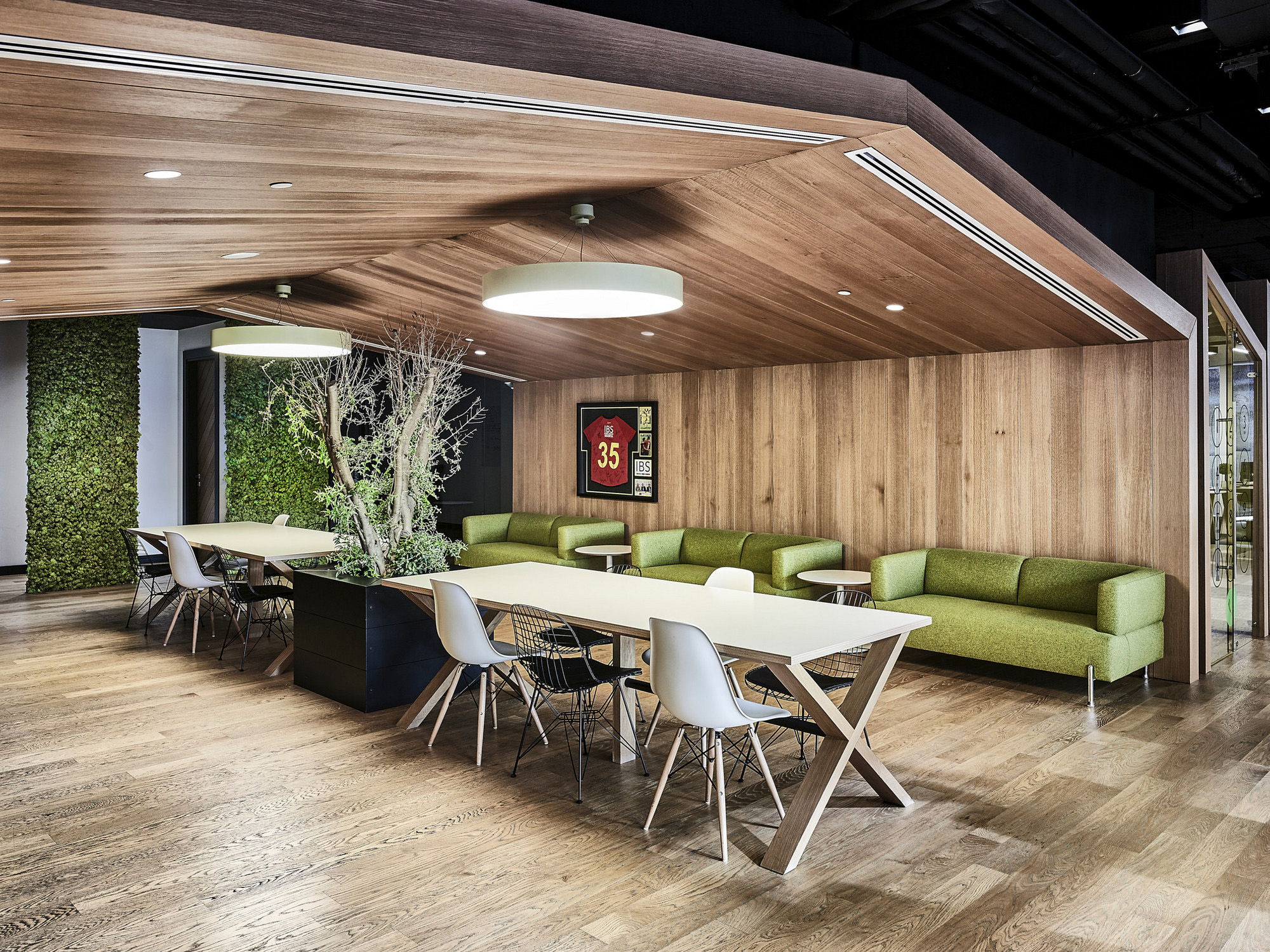 IBS Insurance & Reinsurance Brokerage Offices - Istanbul | Office Snapshots