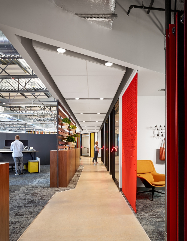 Informatica Offices - Austin | Office Snapshots
