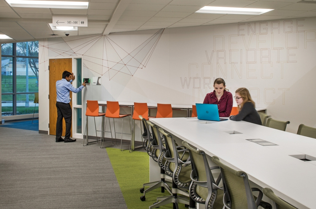 Scott Technology Center Offices - Omaha | Office Snapshots