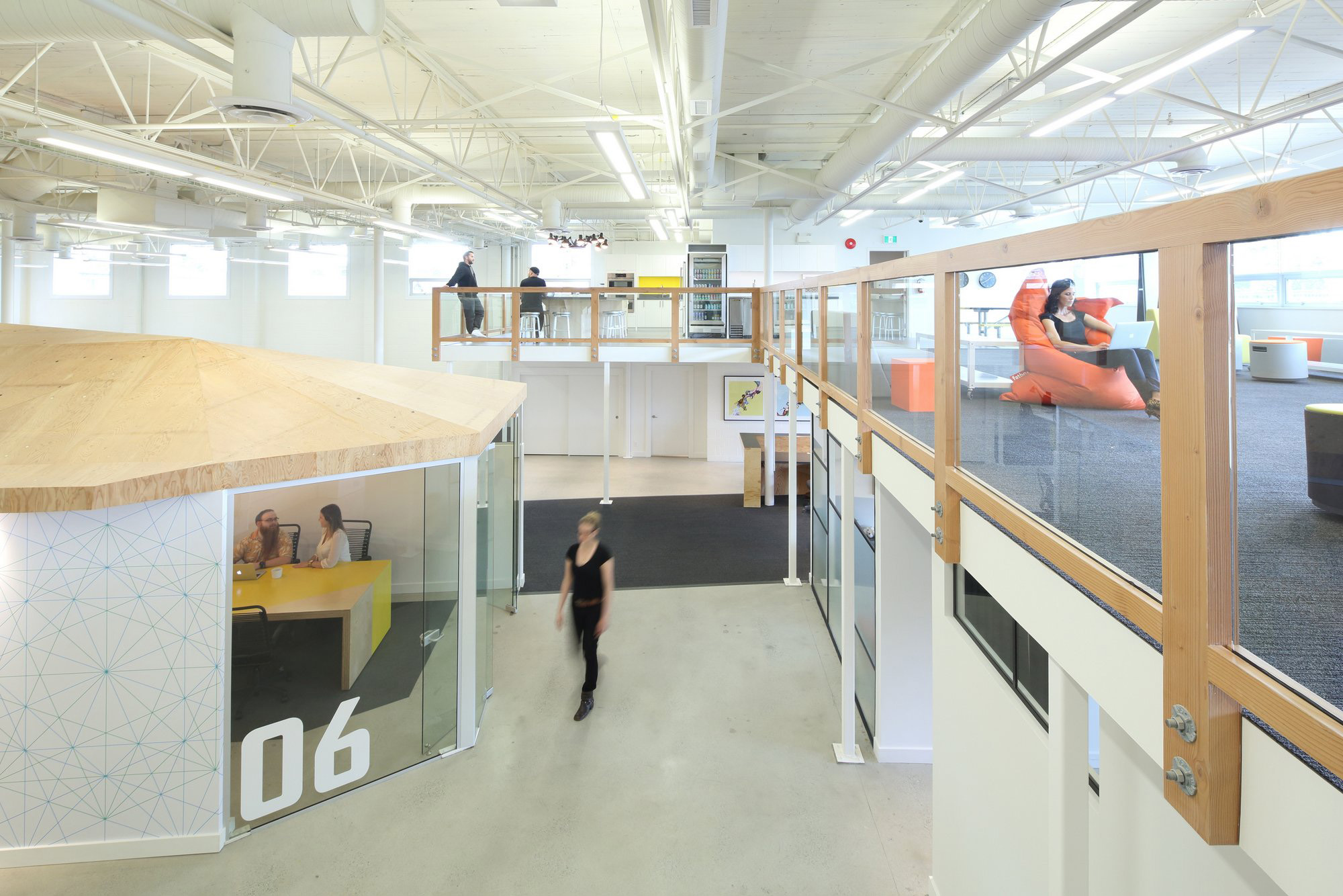 STAT Search Analytics Offices - Vancouver | Office Snapshots