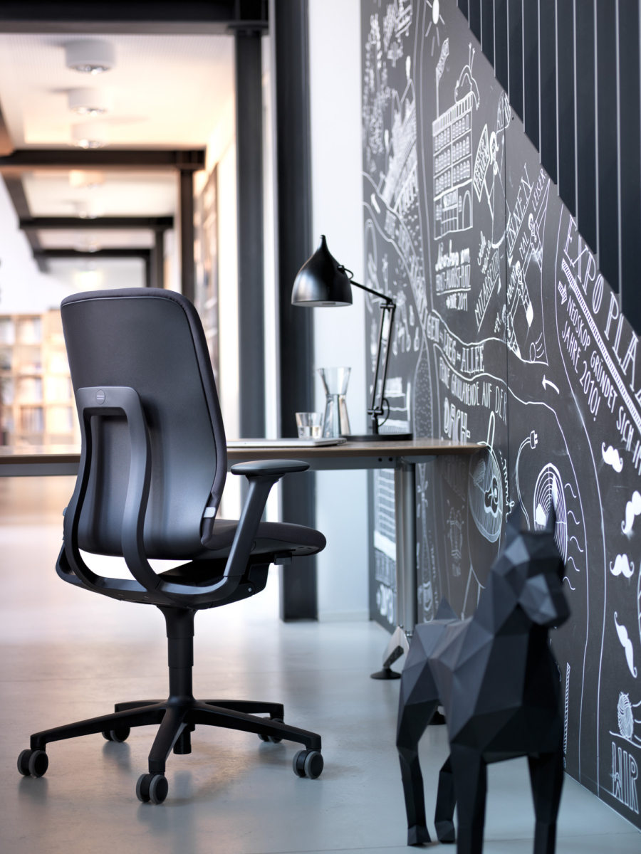 Wilkhahn AT Task Chair | Office Snapshots