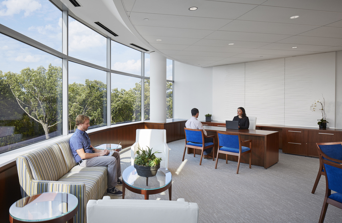 Chamberlain Group Headquarters - Oak Brook | Office Snapshots