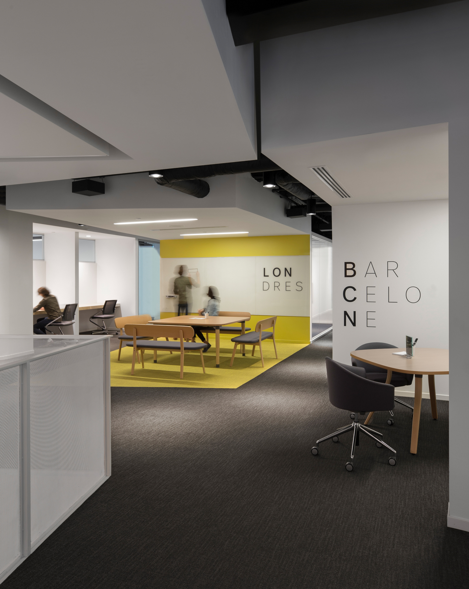 Espace CDPQ Offices - Montreal | Office Snapshots