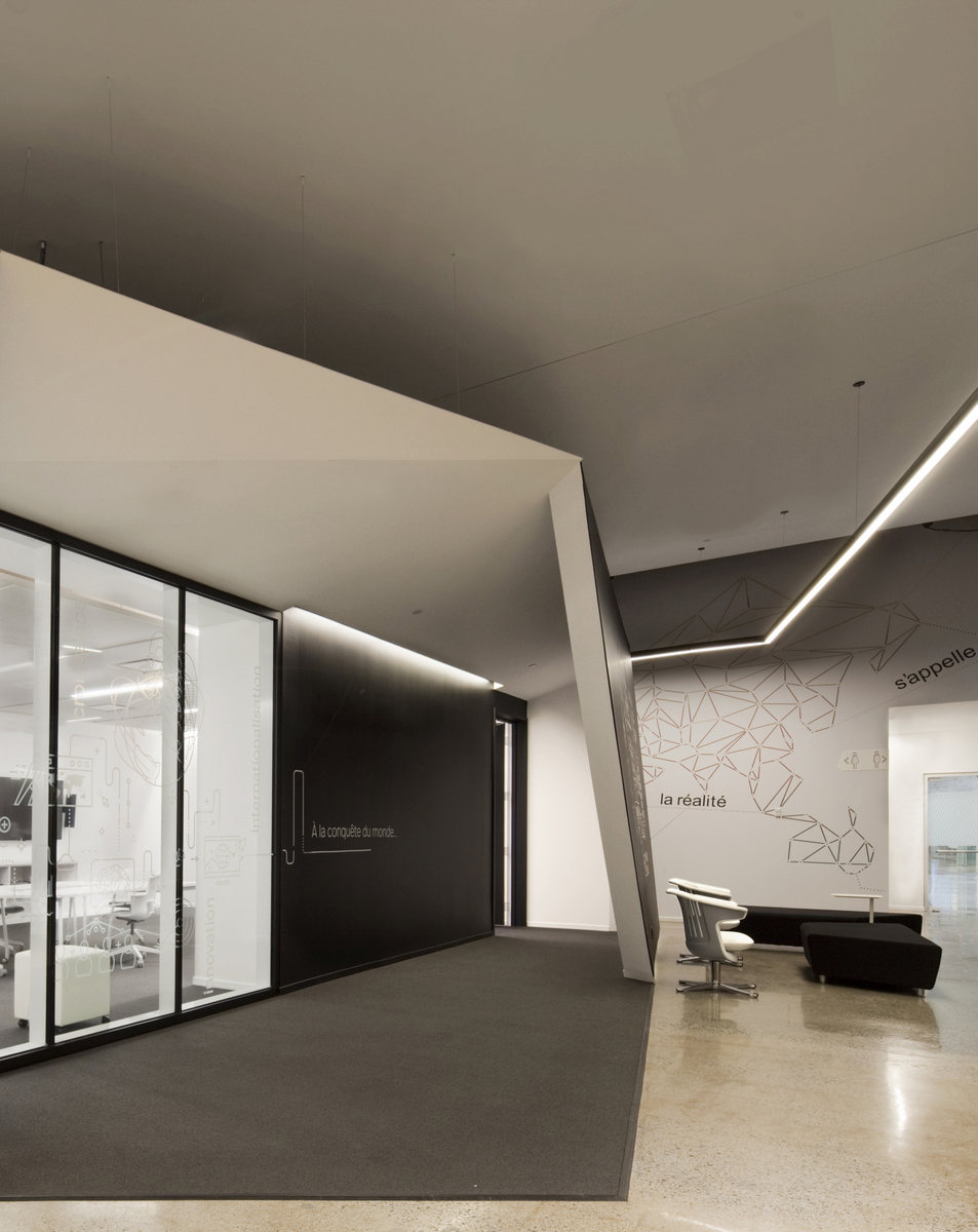 Espace CDPQ Offices - Montreal | Office Snapshots
