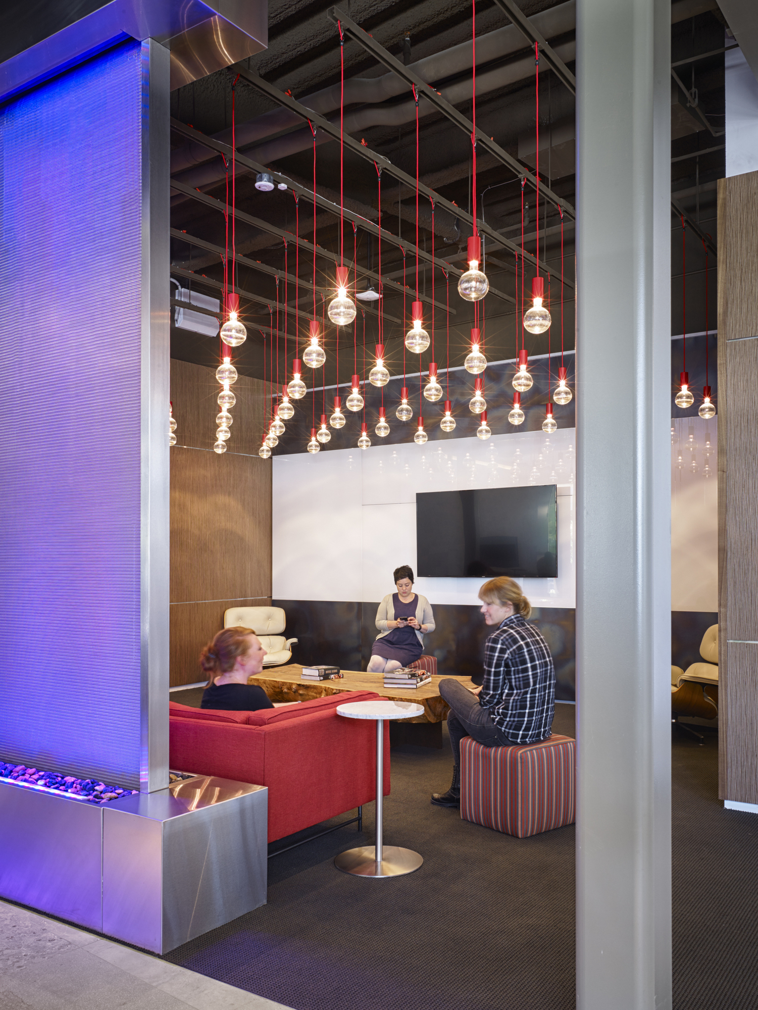 Netflix Headquarters - Los Gatos | Office Snapshots