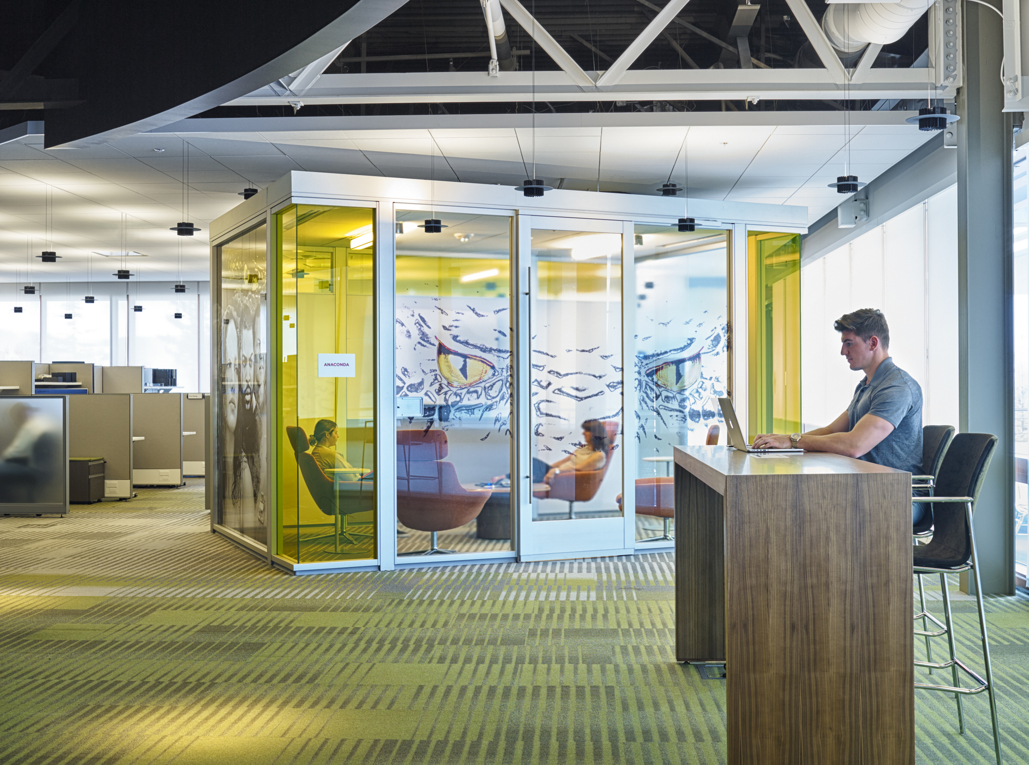 Netflix Headquarters - Los Gatos | Office Snapshots