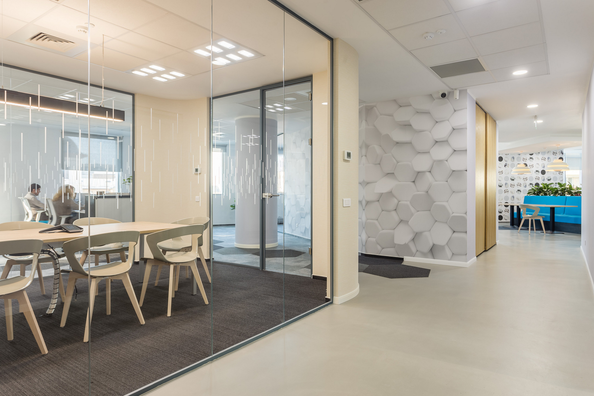 Procredit Bank Offices - Bucharest | Office Snapshots