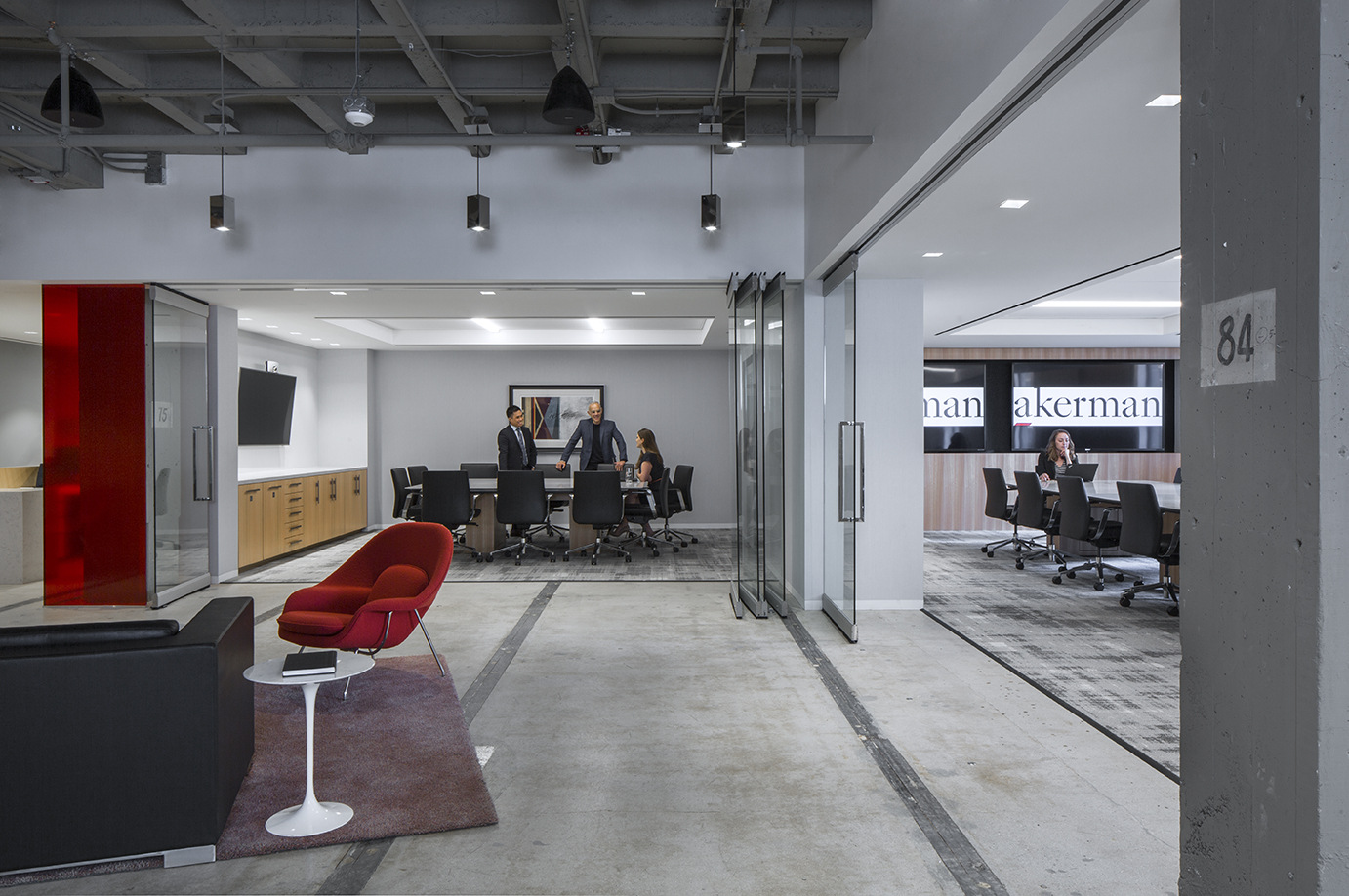 Akerman LLP Offices - Los Angeles | Office Snapshots