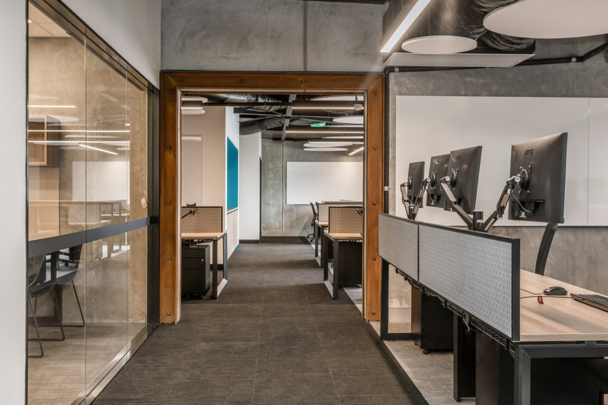 TripADeal Offices - Byron Bay | Office Snapshots