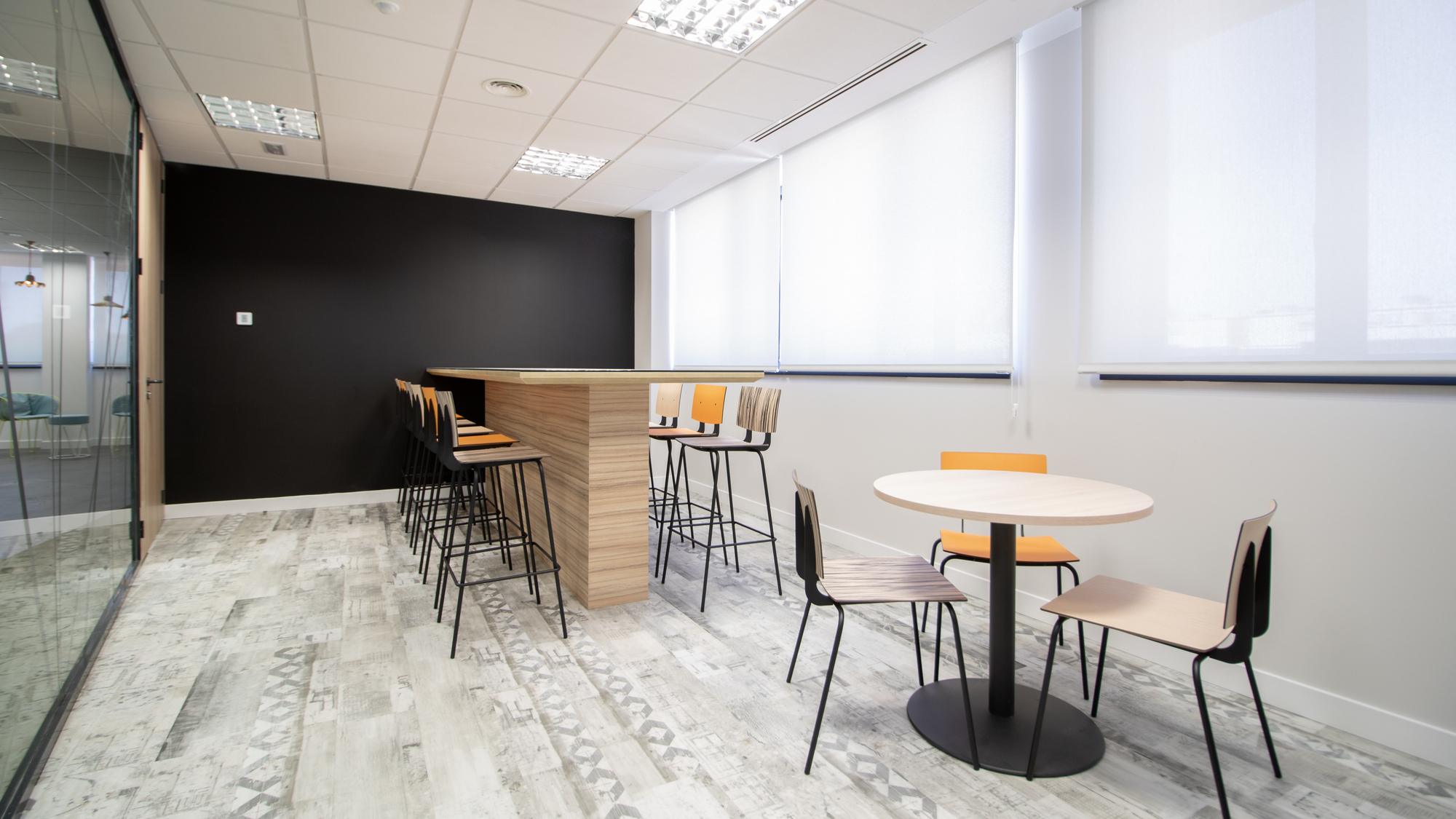 CBRE Global Workspace Solutions Office - Madrid | Office Snapshots