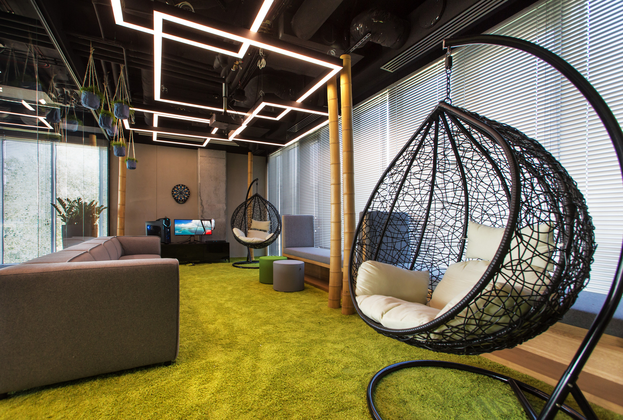 ACER Offices - Warsaw | Office Snapshots