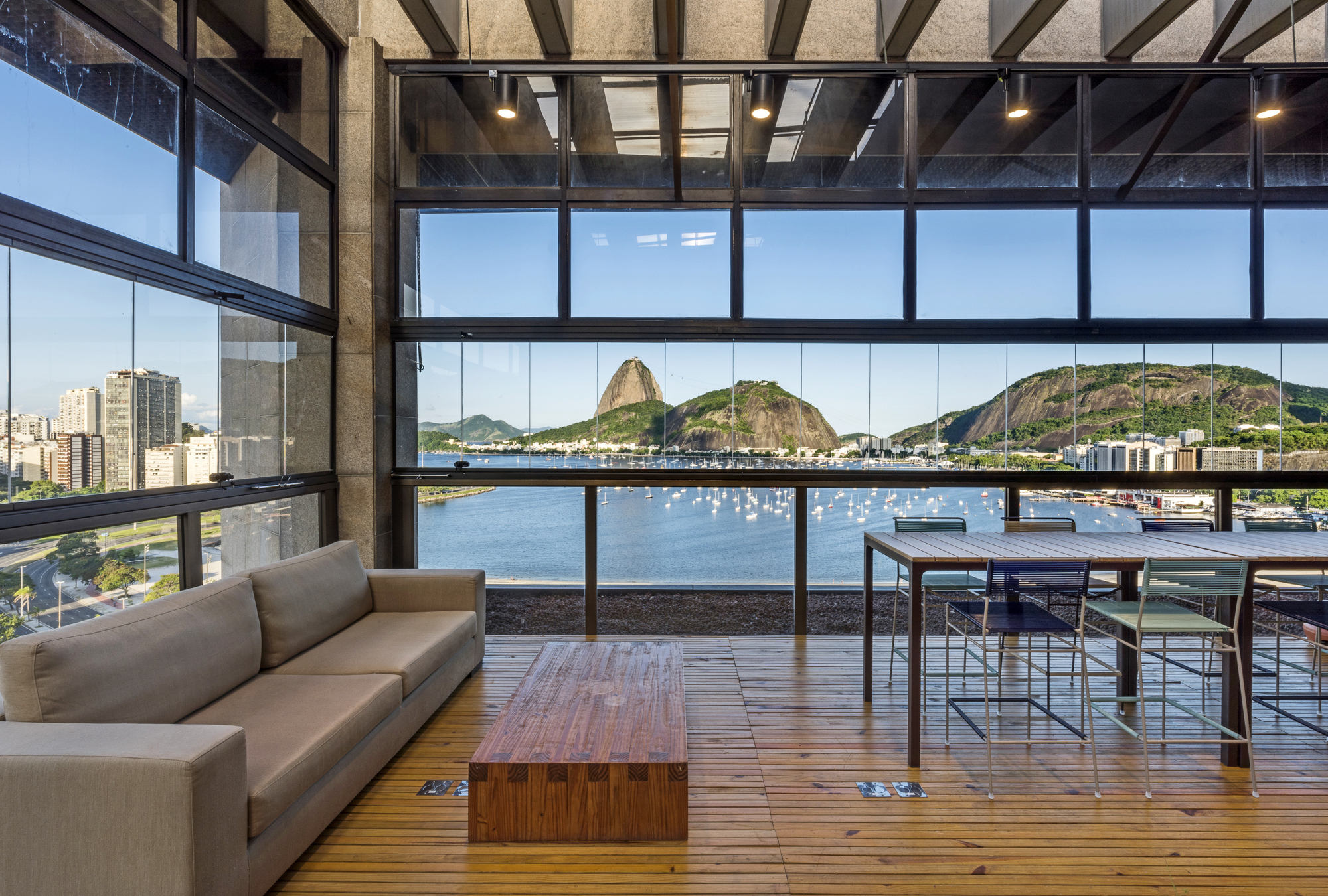 Management Consulting Firm Offices - Rio de Janeiro | Office Snapshots