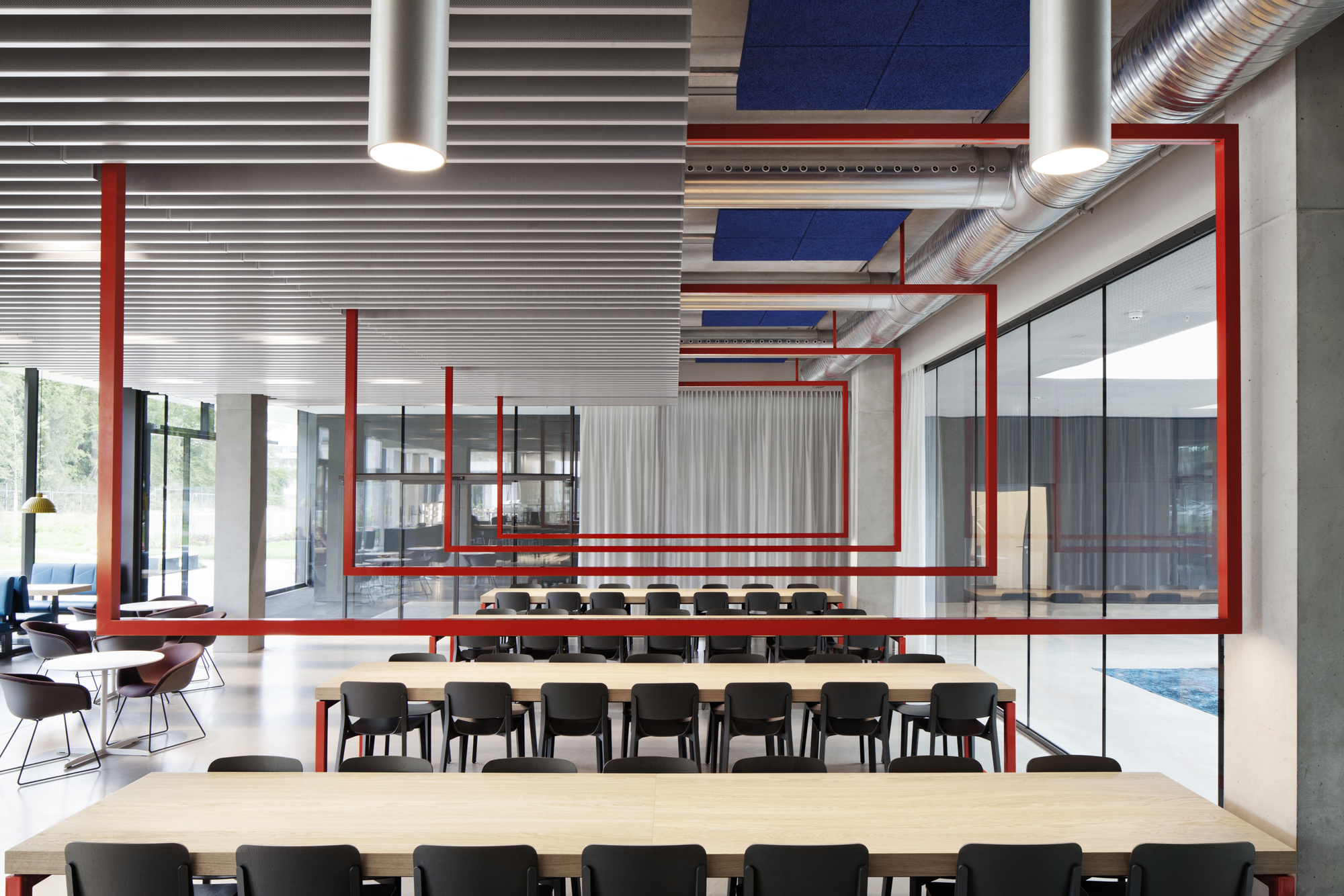 AEB Headquarters - Stuttgart | Office Snapshots