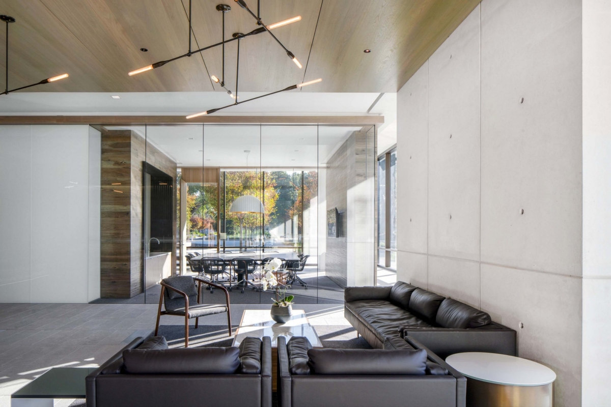 E. & J. Gallo Winery Dry Creek Building - Modesto | Office Snapshots