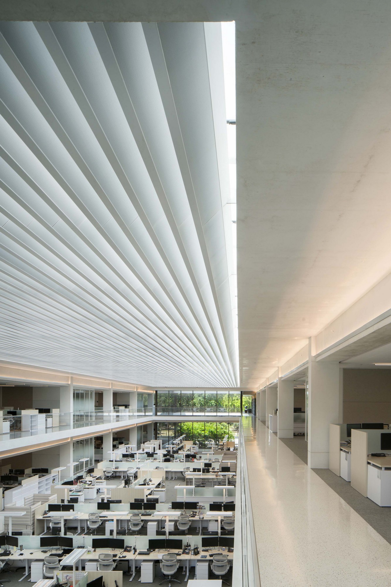 E. & J. Gallo Winery Dry Creek Building - Modesto | Office Snapshots