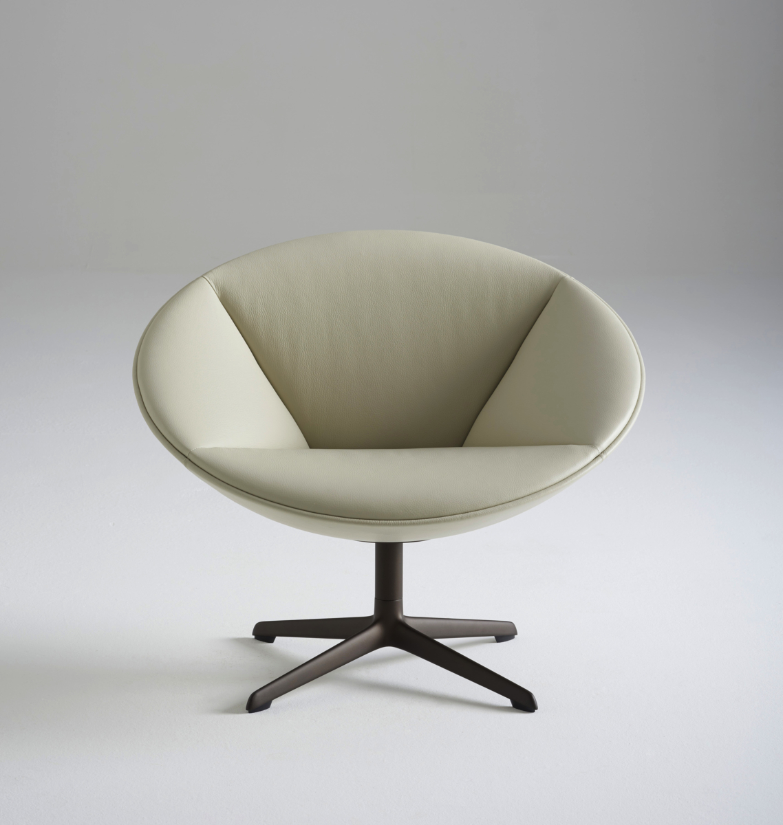 Davis Furniture Muse | Office Snapshots